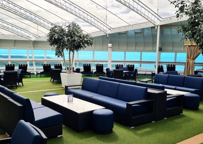 What actually changed when P&O became Carnival: Byron Beach Club ...